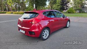 Red Kia Ceed 2017 in Tallinn, with an engine capacity of 1.60 L and mileage of 168 thousand km for 6990 €, photo 5 on AUTOMOTO.COM.LV