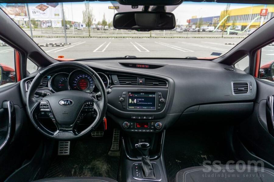 Sarkans Kia Ceed 2018 Rīga, ar dzinēja tilpumu 1.60 L un nobraukumu 92 tūkst. km par 10490 €, foto 11 vietnē AUTOMOTO.COM.LV
