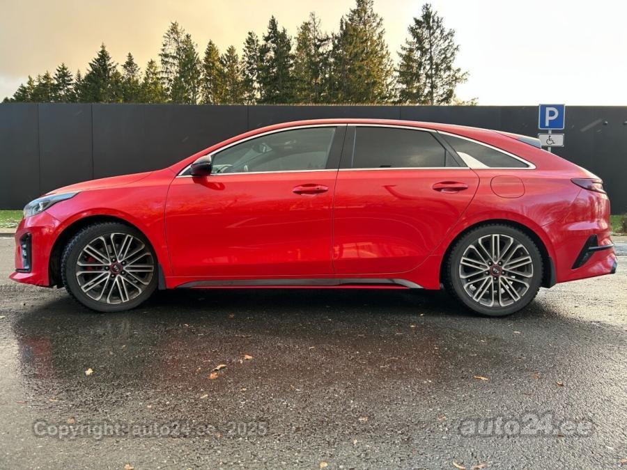 Sarkans Kia Ceed 2019 Tallina, ar dzinēja tilpumu 1.60 L un nobraukumu 91 tūkst. km par 18500 €, foto 4 vietnē AUTOMOTO.COM.LV