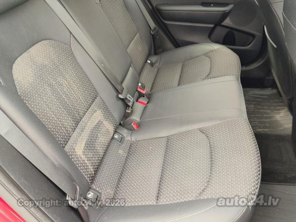 Red Kia Ceed 2019 in Tallinn, with an engine capacity of 1.35 L and mileage of 71 thousand km for 12995 €, photo 7 on AUTOMOTO.COM.LV
