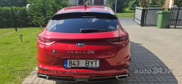 Красный Киа Сид 2019 в Таллин, объемом двигателя 1.60 л и пробегом 132 тыс. км за 14999 €, фото 3 на AUTOMOTO.COM.LV