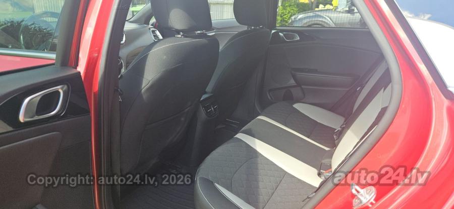 Sarkans Kia Ceed 2019 Tallina, ar dzinēja tilpumu 1.60 L un nobraukumu 132 tūkst. km par 14999 €, foto 9 vietnē AUTOMOTO.COM.LV