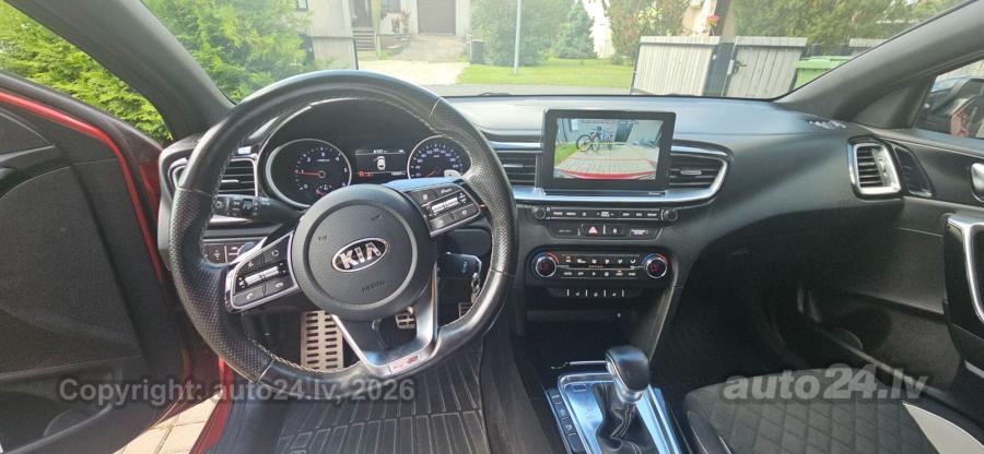 Sarkans Kia Ceed 2019 Tallina, ar dzinēja tilpumu 1.60 L un nobraukumu 132 tūkst. km par 14999 €, foto 12 vietnē AUTOMOTO.COM.LV