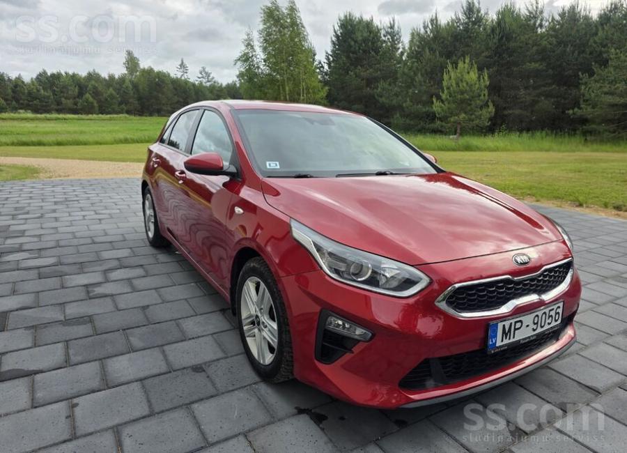 Red Kia Ceed 2020 in Riga, with an engine capacity of 1.00 L and mileage of 97 thousand km for 10950 €, photo 1 on AUTOMOTO.COM.LV