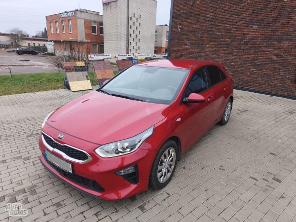 Sarkans Kia Ceed 2020 Kauņa, ar dzinēja tilpumu 1.60 L un nobraukumu 220 tūkst. km par 8590 €, foto  vietnē AUTOMOTO.COM.LV