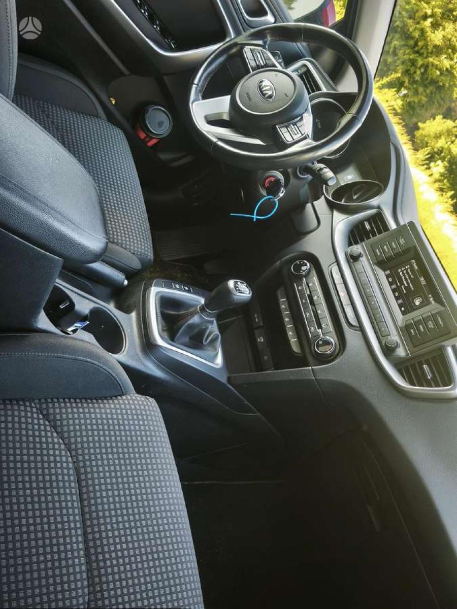 Sarkans Kia Ceed 2020 Kauņa, ar dzinēja tilpumu 1.60 L un nobraukumu 220 tūkst. km par 7900 €, foto 10 vietnē AUTOMOTO.COM.LV