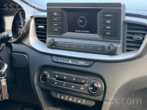 Sarkans Kia Ceed 2020 Rīga, ar dzinēja tilpumu 1.60 L un nobraukumu 161 tūkst. km par 8900 €, foto 15 vietnē AUTOMOTO.COM.LV