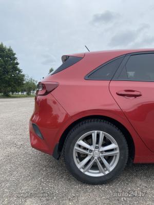 Sarkans Kia Ceed 2020 Tallina, ar dzinēja tilpumu 1.00 L un nobraukumu 66 tūkst. km par 10999 €, foto 7 vietnē AUTOMOTO.COM.LV