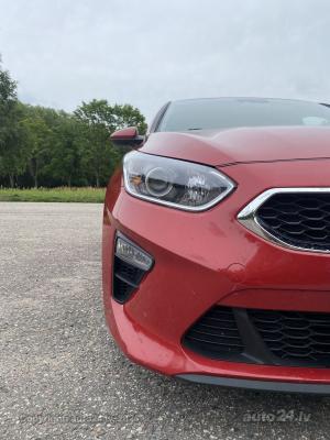 Sarkans Kia Ceed 2020 Tallina, ar dzinēja tilpumu 1.00 L un nobraukumu 66 tūkst. km par 10999 €, foto 9 vietnē AUTOMOTO.COM.LV