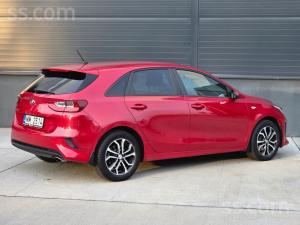 Sarkans Kia Ceed 2020 Rīga, ar dzinēja tilpumu 1.60 L un nobraukumu 165 tūkst. km par 8500 €, foto 22 vietnē AUTOMOTO.COM.LV