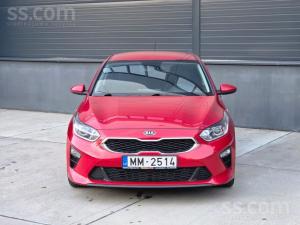 Sarkans Kia Ceed 2020 Rīga, ar dzinēja tilpumu 1.60 L un nobraukumu 165 tūkst. km par 8500 €, foto 24 vietnē AUTOMOTO.COM.LV