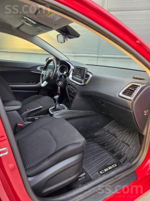 Sarkans Kia Ceed 2020 Rīga, ar dzinēja tilpumu 1.60 L un nobraukumu 165 tūkst. km par 8500 €, foto 27 vietnē AUTOMOTO.COM.LV