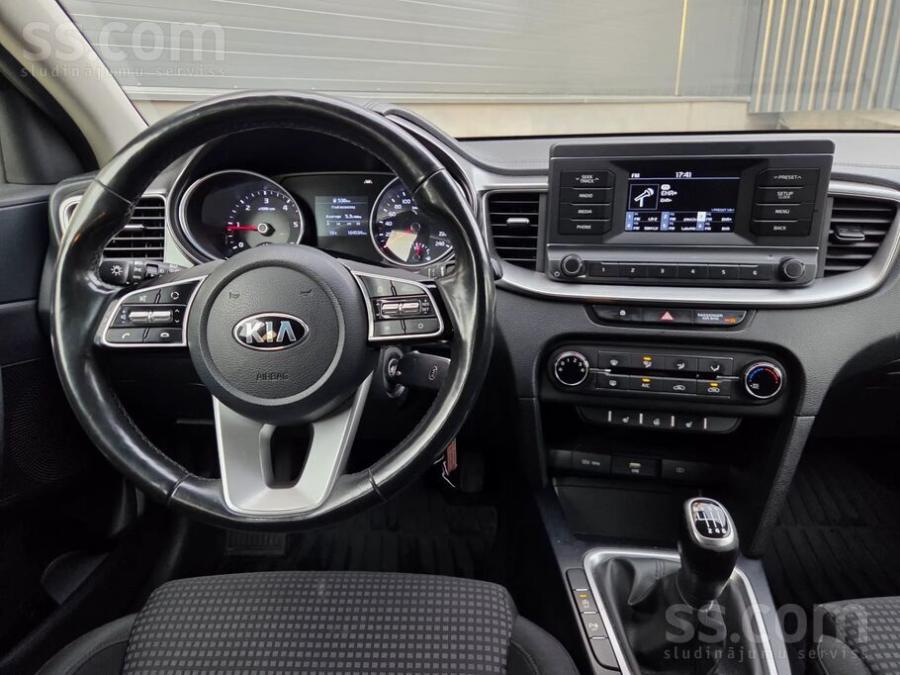 Sarkans Kia Ceed 2020 Rīga, ar dzinēja tilpumu 1.60 L un nobraukumu 165 tūkst. km par 8500 €, foto 36 vietnē AUTOMOTO.COM.LV
