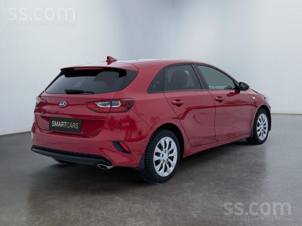 Red Kia Ceed 2021 in Riga, with an engine capacity of 1.00 L and mileage of 79 thousand km for 9650 €, photo 5 on AUTOMOTO.COM.LV