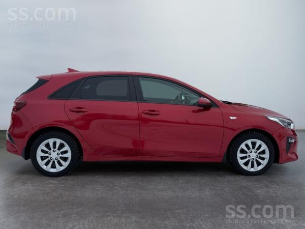 Red Kia Ceed 2021 in Riga, with an engine capacity of 1.00 L and mileage of 79 thousand km for 9650 €, photo 6 on AUTOMOTO.COM.LV