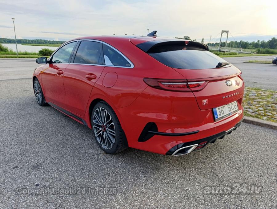 Sarkans Kia Ceed 2021 Veru, ar dzinēja tilpumu 1.60 L un nobraukumu 77 tūkst. km par 19700 €, foto 4 vietnē AUTOMOTO.COM.LV