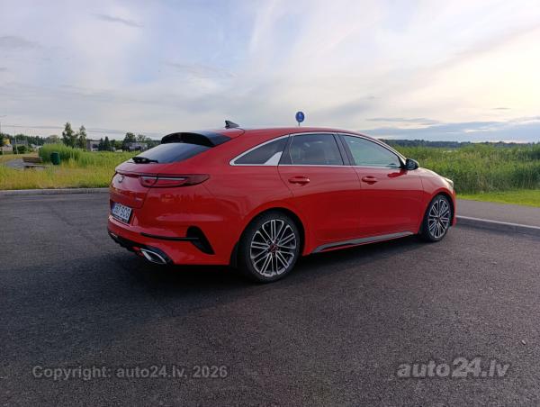 Sarkans Kia Ceed 2021 Veru, ar dzinēja tilpumu 1.60 L un nobraukumu 77 tūkst. km par 19700 €, foto 4 vietnē AUTOMOTO.COM.LV