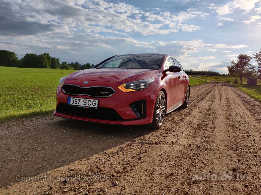 Sarkans Kia Ceed 2021 Veru, ar dzinēja tilpumu 1.60 L un nobraukumu 77 tūkst. km par 19700 €, foto 11 vietnē AUTOMOTO.COM.LV