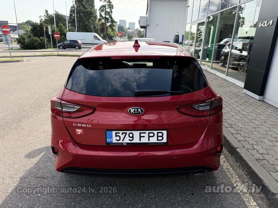 Sarkans Kia Ceed 2021 Tallina, ar dzinēja tilpumu 1.50 L un nobraukumu 40 tūkst. km par 15900 €, foto 4 vietnē AUTOMOTO.COM.LV