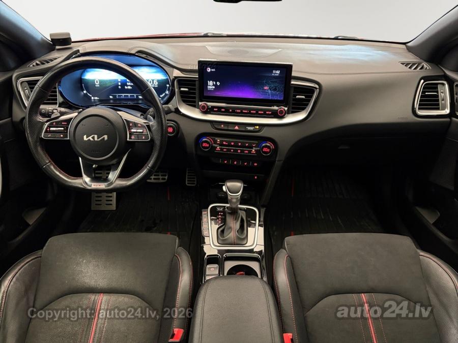 Red Kia Ceed 2022 in Tallinn, with an engine capacity of 1.60 L and mileage of 55 thousand km for 23490 €, photo 8 on AUTOMOTO.COM.LV