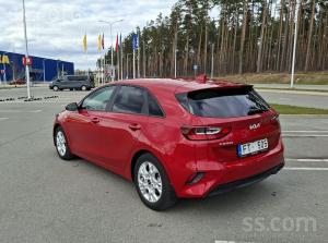 Красный Киа Сид 2023 в Рига, объемом двигателя 1.50 л и пробегом 19 тыс. км за 16500 €, фото 5 на AUTOMOTO.COM.LV