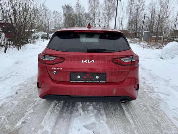 Red Kia Ceed 2024 in Kaunas, with an engine capacity of 1.00 L and mileage of 28 thousand km for 7900 €, photo 5 on AUTOMOTO.COM.LV