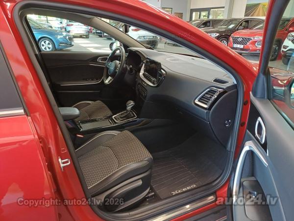 Sarkans Kia Ceed 2024 Tallina, ar dzinēja tilpumu 1.50 L un nobraukumu 28 tūkst. km par 24900 €, foto 6 vietnē AUTOMOTO.COM.LV