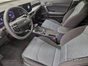 Sarkans Kia Ceed 2026 Hāpsalu, ar dzinēja tilpumu 1.60 L un nobraukumu 0 tūkst. km par 27540 €, foto 12 vietnē AUTOMOTO.COM.LV