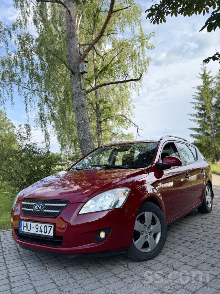 Sarkans Kia Ceed 2008 Cēsis, ar dzinēja tilpumu 1.40 L un nobraukumu 327 tūkst. km par 1550 €, foto 2 vietnē AUTOMOTO.COM.LV