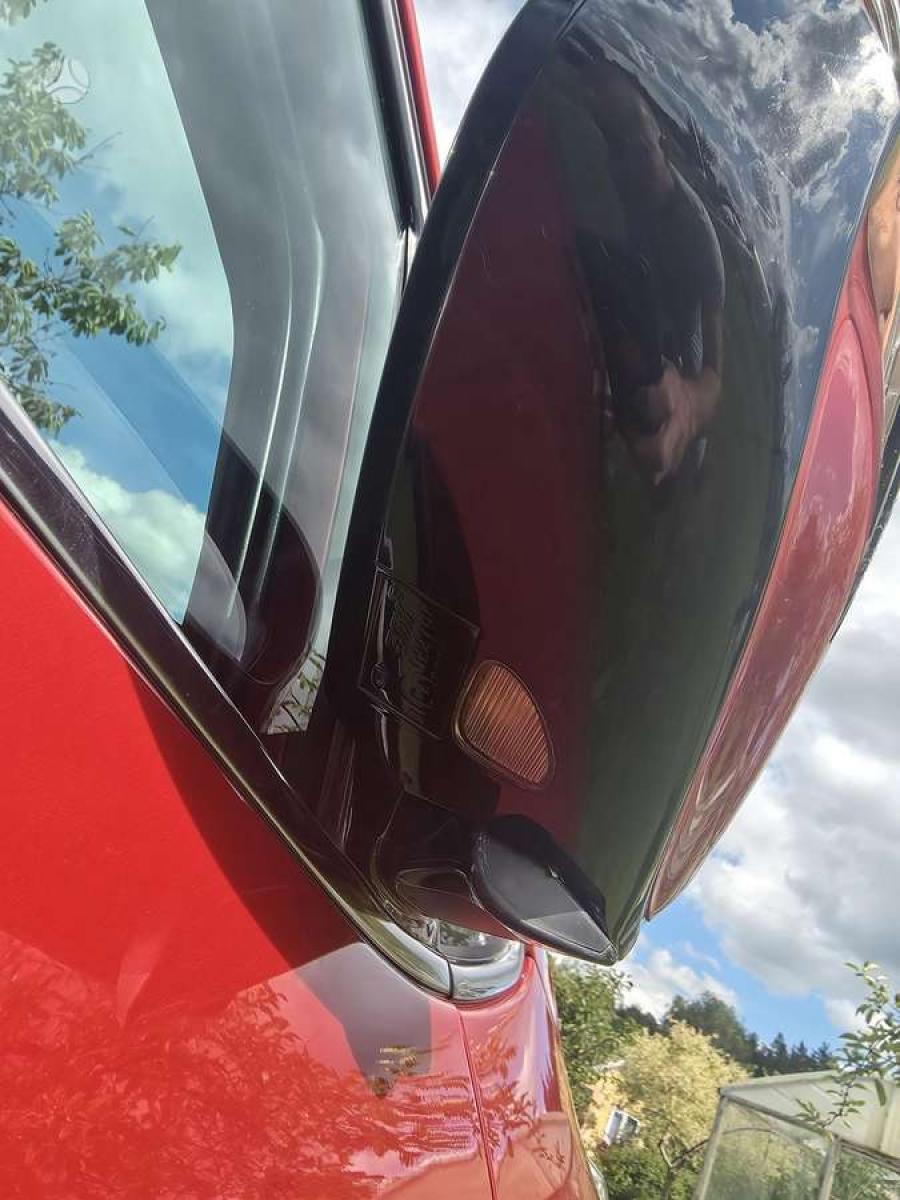 Red Kia Ceed 2013 in Panevezys, with an engine capacity of 1.59 L and mileage of 283 thousand km for 4000 €, photo 18 on AUTOMOTO.COM.LV
