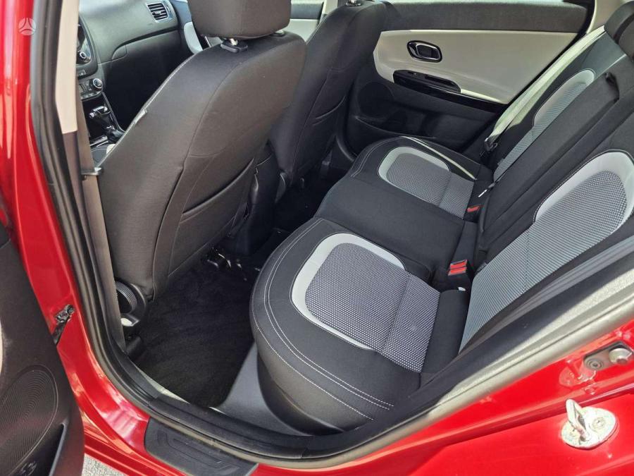 Sarkans Kia Ceed 2013 Marijampole, ar dzinēja tilpumu 1.59 L un nobraukumu 216 tūkst. km par 5400 €, foto 10 vietnē AUTOMOTO.COM.LV