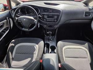 Sarkans Kia Ceed 2013 Marijampole, ar dzinēja tilpumu 1.59 L un nobraukumu 216 tūkst. km par 5400 €, foto 13 vietnē AUTOMOTO.COM.LV