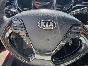 Sarkans Kia Ceed 2013 Marijampole, ar dzinēja tilpumu 1.59 L un nobraukumu 216 tūkst. km par 5400 €, foto 15 vietnē AUTOMOTO.COM.LV