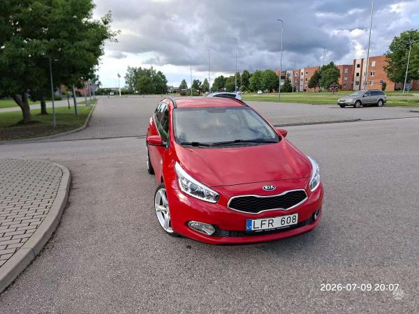 Sarkans Kia Ceed 2014 Kauņa, ar dzinēja tilpumu 1.59 L un nobraukumu 186 tūkst. km par 6100 €, foto 1 vietnē AUTOMOTO.COM.LV
