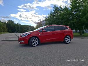 Red Kia Ceed 2014 in Kaunas, with an engine capacity of 1.59 L and mileage of 186 thousand km for 6100 €, photo 4 on AUTOMOTO.COM.LV