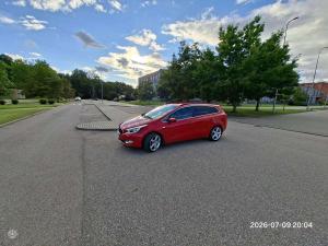 Red Kia Ceed 2014 in Kaunas, with an engine capacity of 1.59 L and mileage of 186 thousand km for 6100 €, photo 8 on AUTOMOTO.COM.LV