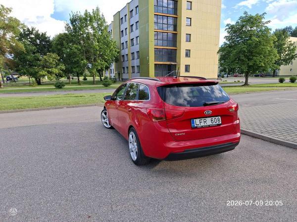 Sarkans Kia Ceed 2014 Kauņa, ar dzinēja tilpumu 1.59 L un nobraukumu 186 tūkst. km par 6100 €, foto 10 vietnē AUTOMOTO.COM.LV