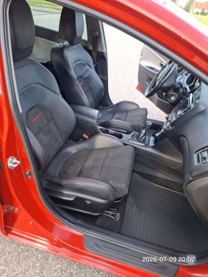 Red Kia Ceed 2014 in Kaunas, with an engine capacity of 1.59 L and mileage of 186 thousand km for 6100 €, photo 15 on AUTOMOTO.COM.LV
