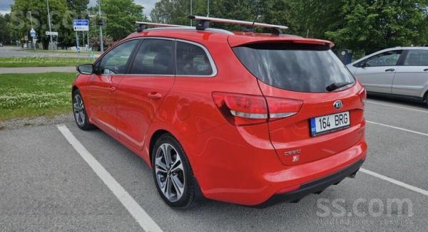 Red Kia Ceed 2016 in Valka, with an engine capacity of 1.60 L and mileage of 186 thousand km for 8900 €, photo 5 on AUTOMOTO.COM.LV