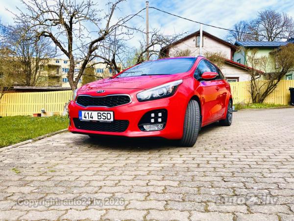 Red Kia Ceed 2016 in Tallinn, with an engine capacity of 1.00 L and mileage of 169 thousand km for 7999 €, photo 1 on AUTOMOTO.COM.LV