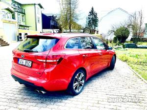 Red Kia Ceed 2016 in Tallinn, with an engine capacity of 1.00 L and mileage of 169 thousand km for 7999 €, photo 5 on AUTOMOTO.COM.LV
