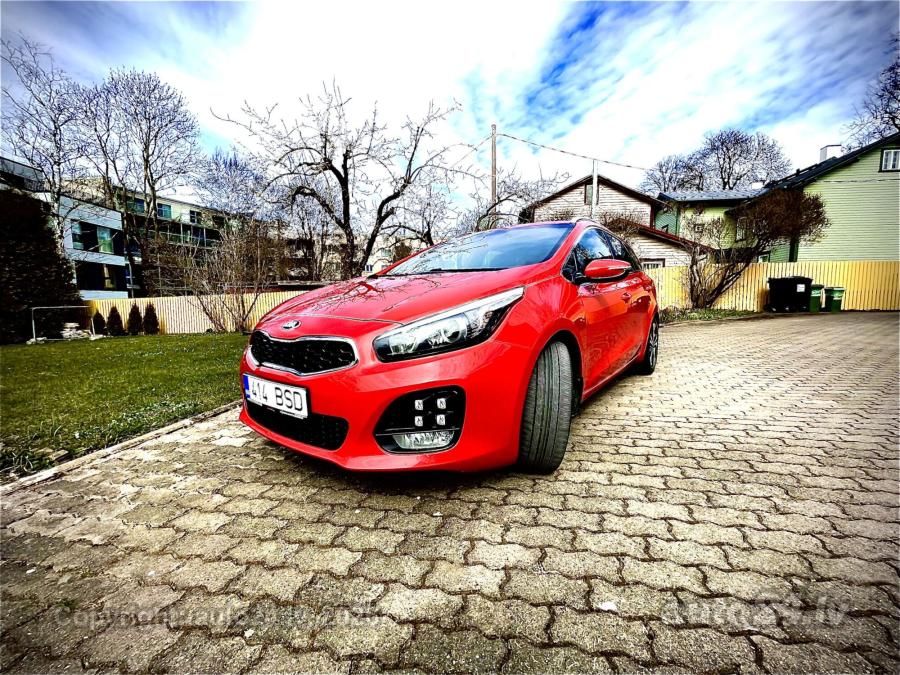 Red Kia Ceed 2016 in Tallinn, with an engine capacity of 1.00 L and mileage of 169 thousand km for 7999 €, photo 8 on AUTOMOTO.COM.LV