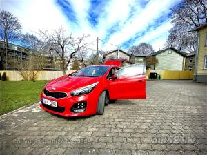 Red Kia Ceed 2016 in Tallinn, with an engine capacity of 1.00 L and mileage of 169 thousand km for 7999 €, photo 13 on AUTOMOTO.COM.LV