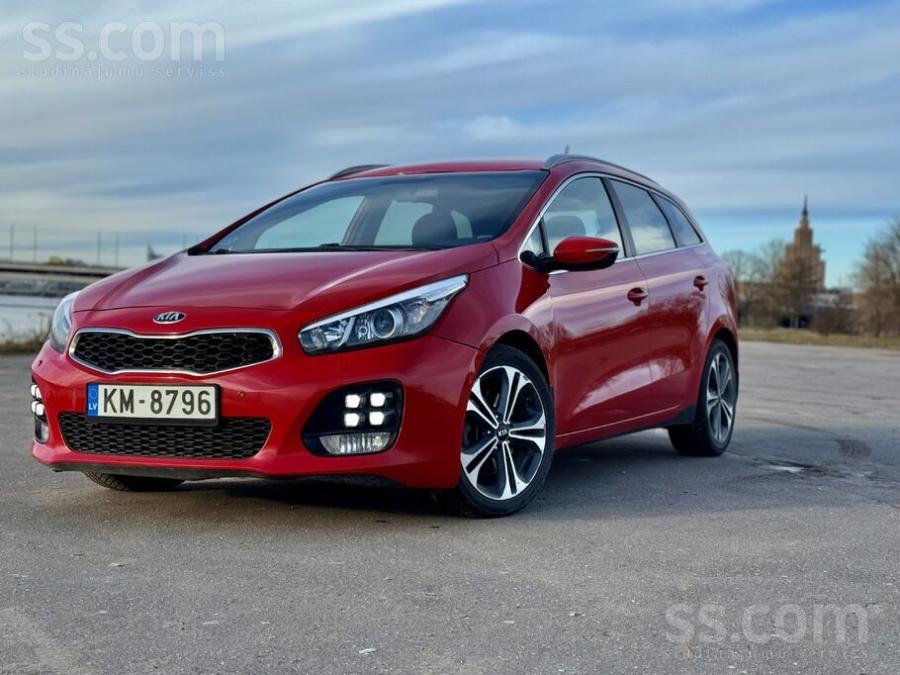 Red Kia Ceed 2016 in Riga, with an engine capacity of 1.60 L and mileage of 185 thousand km for 5600 €, photo 3 on AUTOMOTO.COM.LV