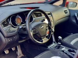 Red Kia Ceed 2016 in Riga, with an engine capacity of 1.60 L and mileage of 185 thousand km for 5600 €, photo 11 on AUTOMOTO.COM.LV