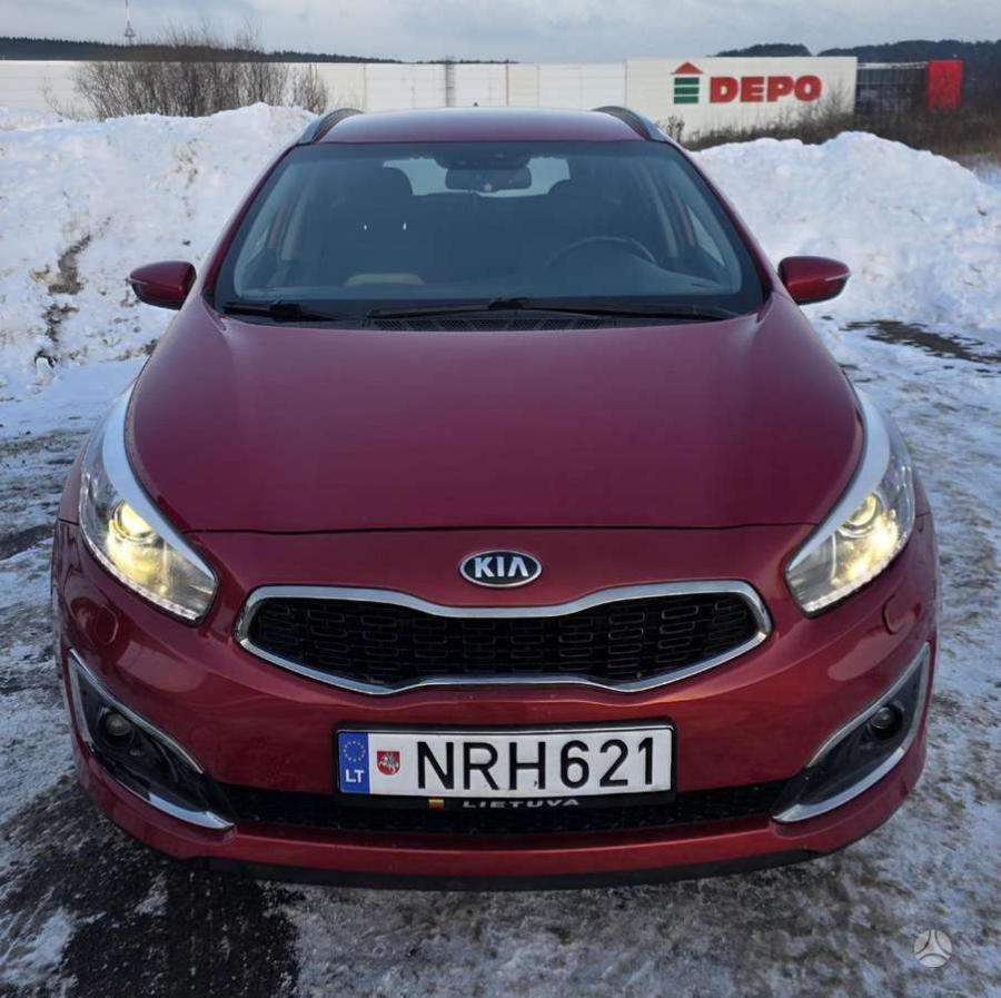 Red Kia Ceed 2017 in Vilnius, with an engine capacity of 1.58 L and mileage of 217 thousand km for 5800 €, photo 3 on AUTOMOTO.COM.LV