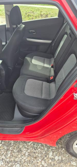 Sarkans Kia Ceed 2017 Tallina, ar dzinēja tilpumu 1.60 L un nobraukumu 146 tūkst. km par 7990 €, foto 10 vietnē AUTOMOTO.COM.LV