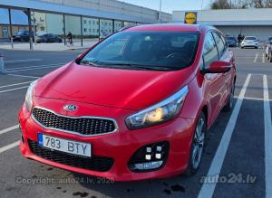 Sarkans Kia Ceed 2017 Tallina, ar dzinēja tilpumu 1.60 L un nobraukumu 240 tūkst. km par 9500 €, foto 4 vietnē AUTOMOTO.COM.LV