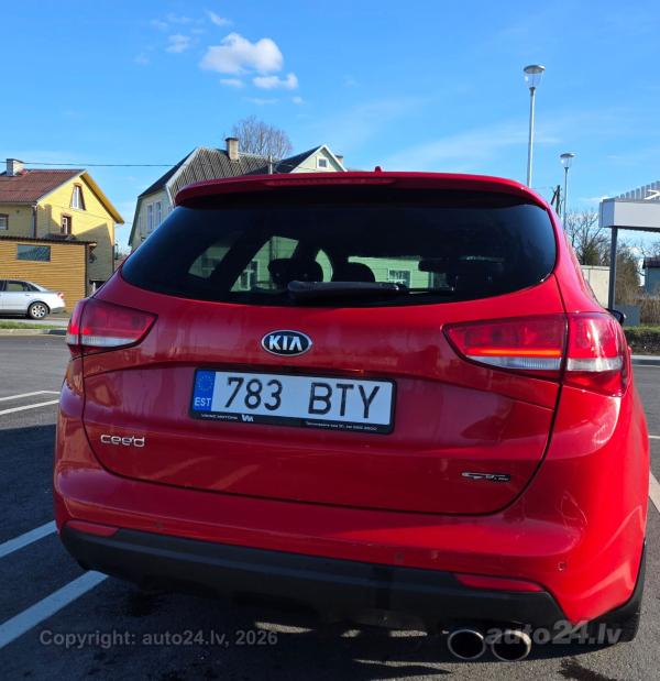 Red Kia Ceed 2017 in Tallinn, with an engine capacity of 1.60 L and mileage of 240 thousand km for 9500 €, photo 4 on AUTOMOTO.COM.LV