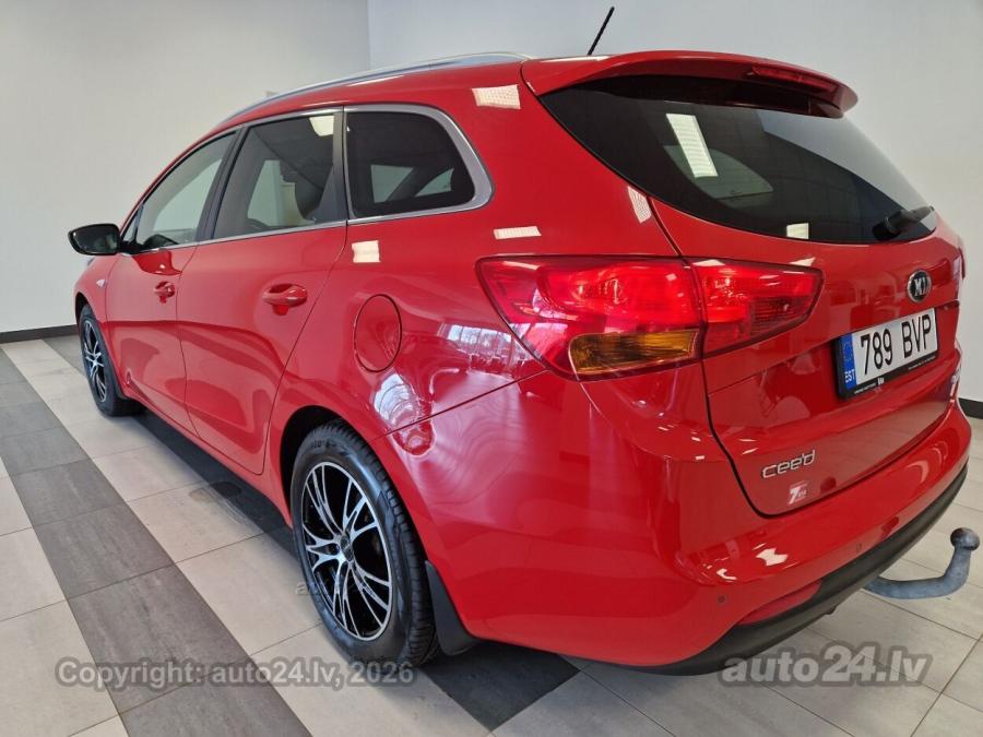 Red Kia Ceed 2017 in Haapsalu, with an engine capacity of 1.60 L and mileage of 169 thousand km for 7900 €, photo 7 on AUTOMOTO.COM.LV
